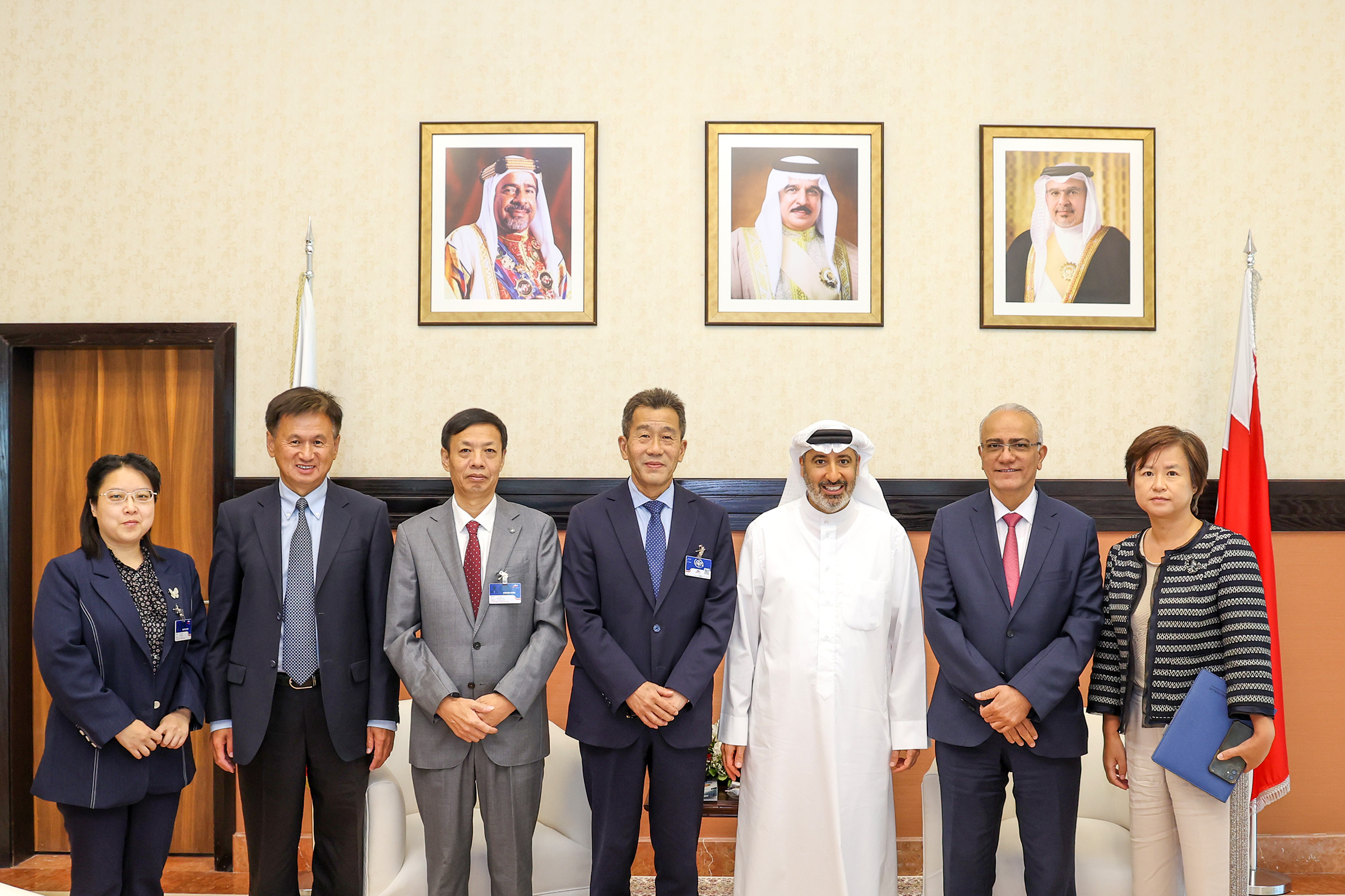 Alba’s Chairman of the Board welcomes the Ambassador of People’s ...